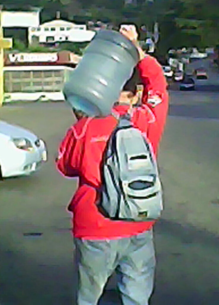 agua2-738x1024.jpg